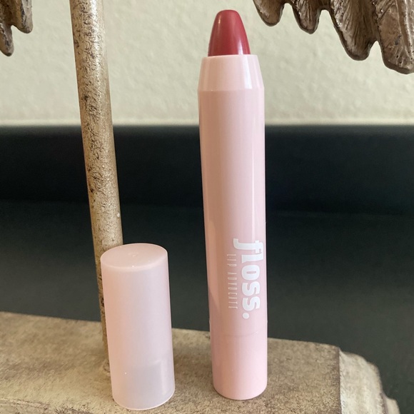 floss. | Makeup | 3for25floss Lip Advocate In Your Honor | Poshmark